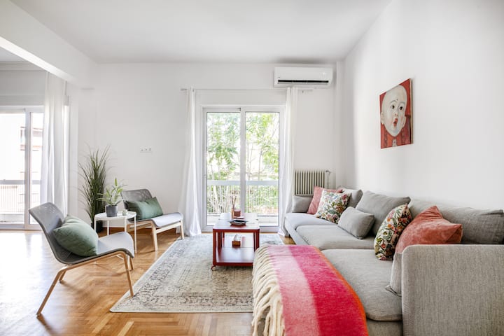Artsi - Vibrant 3br Apartment W/ Balcony In Athens - Athens