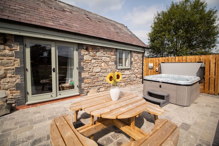 Eleri's Barn - Rhayader