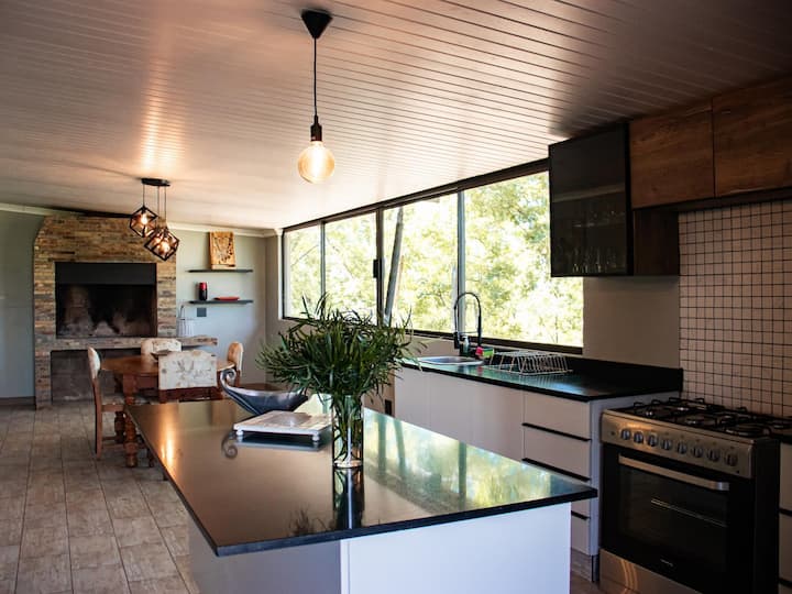 The Swallow @ Acorn Farm Cottages - Cathkin Park