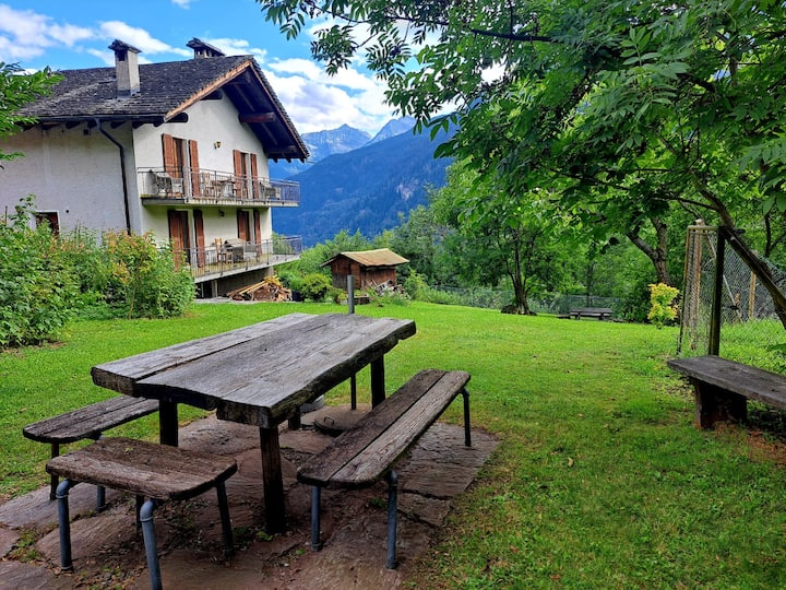 Entre Nature Et Tradition (Eco Della Valle 1) - Faido