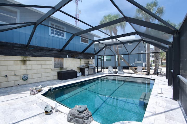 Shared Pool + Grill | Pet Friendly | Eucalyptus B - Fort Myers Beach, FL