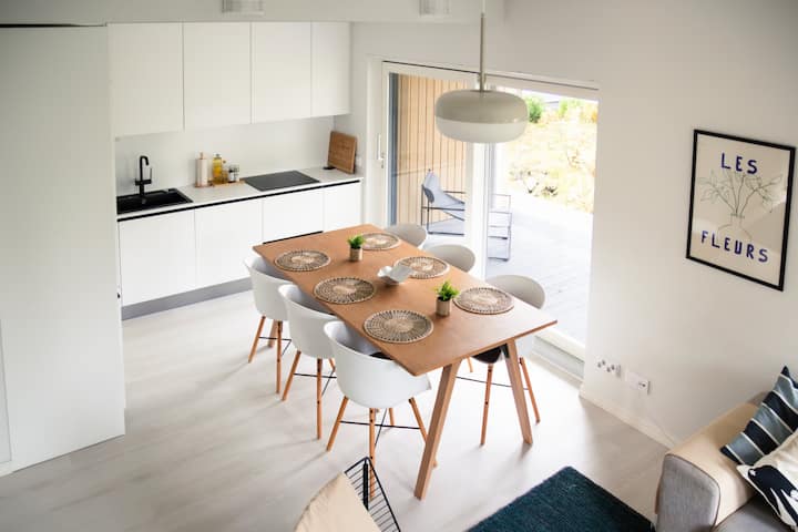 A House With Four Bedrooms, Parking, Sauna, Patio - Kerava