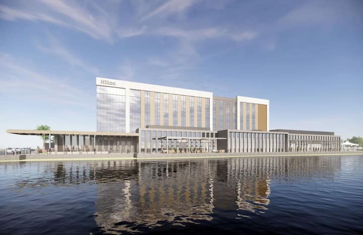 Near Mayo Clinic Campus + Restaurant & Bar - Jacksonville, FL