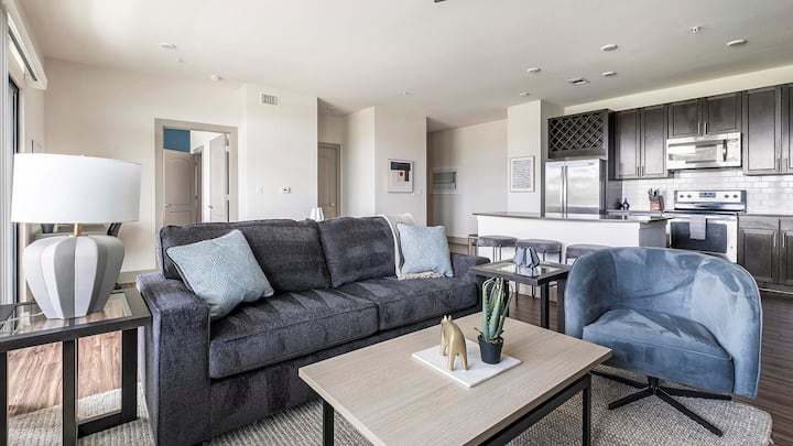 Landing | Stunning 2bd, Gym, Clubhouse - Tomball, TX