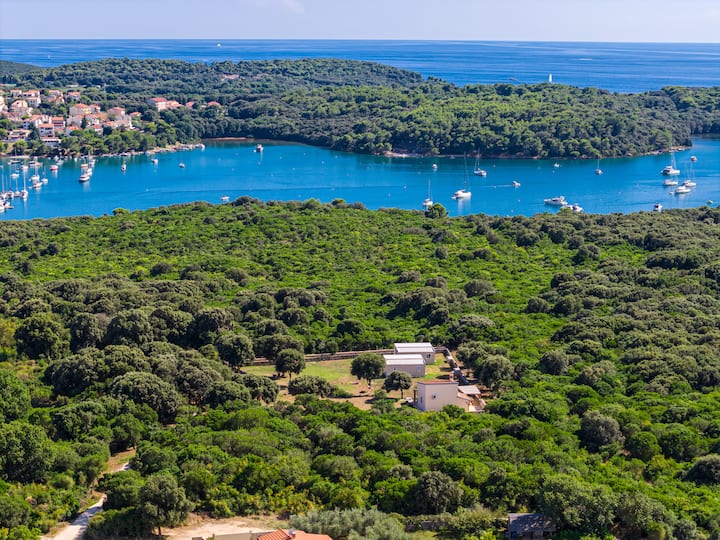 Nature Oasis - Mobile Home Ane - Premantura