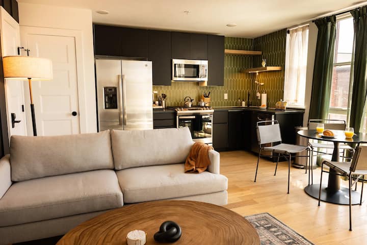 Sosuite | 2br Apt W W/d, Split Level - 肯頓