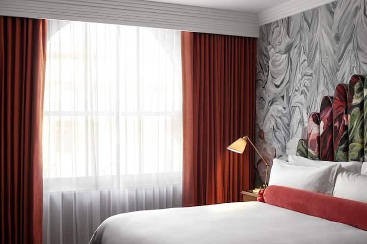 3 Superior King Stay In Penn Quarter Elegance - Plain, WA