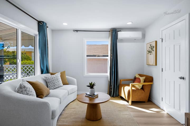 Modern 2br Home + Parking + Near Dtla #Travelsgv - Alhambra, CA