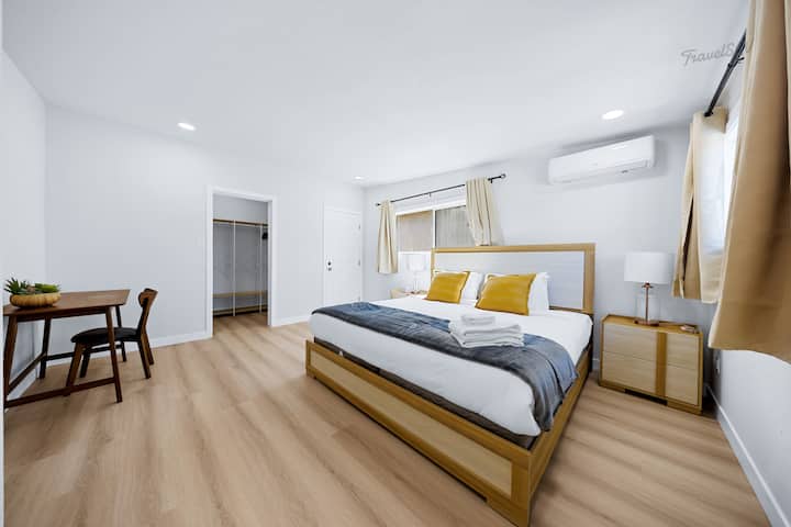 Bright 2br Home + Parking + Near Shops #Travelsgv - Alhambra, CA