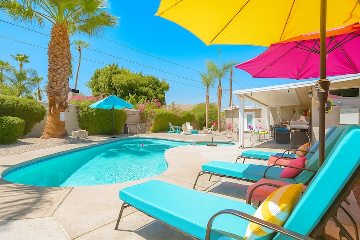 Funky Flamingo - 6 Bd Oasis - Pool Spa Game Room - Palm Springs, CA