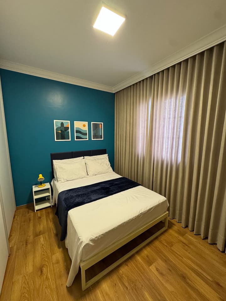 Quarto Privativo Próximo Ao Lourdes E Savassi - Belo Horizonte