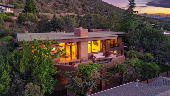 Casa Picarella A Luxury Red Rock Villa - Sedona, AZ