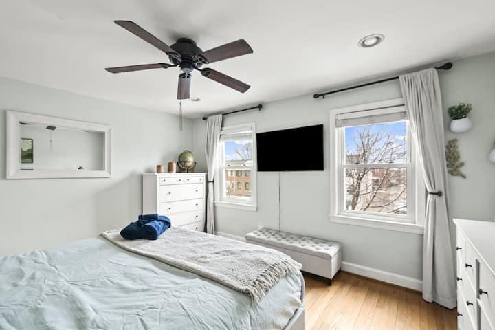 Dc Central Location Sleeps 8 Free Street Parking - Washington D. C., DC