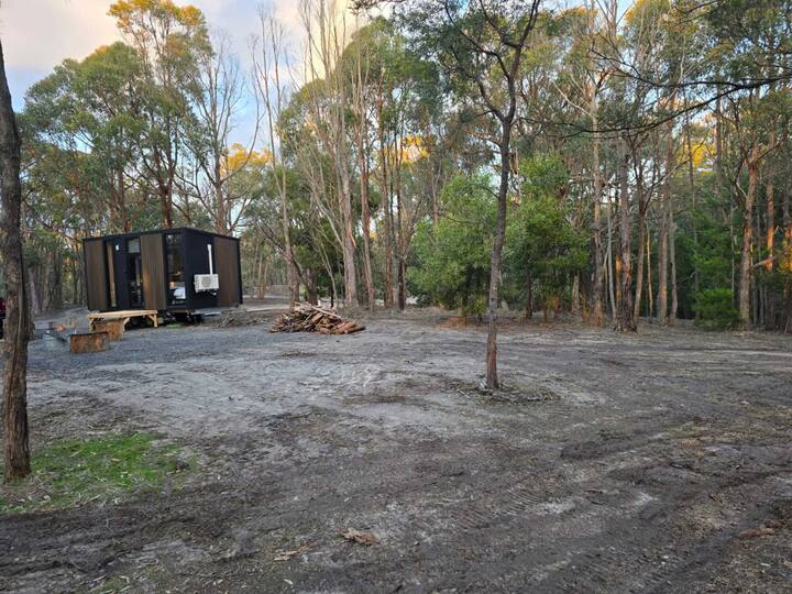Black Forest Hide Away By Tiny Away - Mount Macedon