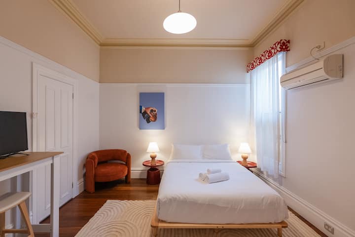 Glebe Sanctuary In Grand Manor House - Sydney