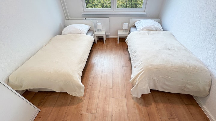 Team Accommodation For Up To 6 People - Halle (Saale)