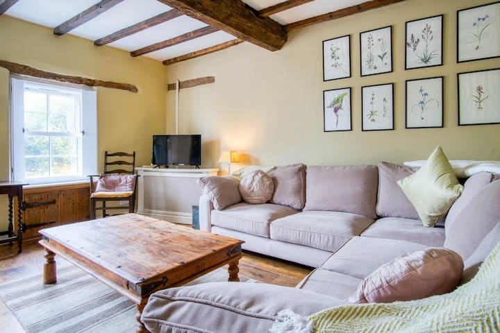Bwthyn Berwig - 3 Bedroom Cottage - Llanrhidian - Parc y Scarlets