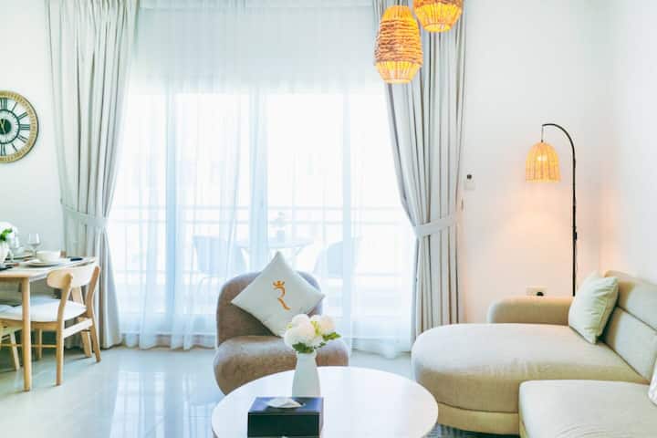 Vintage Roxen 1br Al Reef Comfort + Pool. - Abu Dhabi