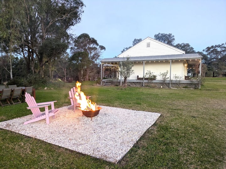 Mahony Estate Homestead - Broke