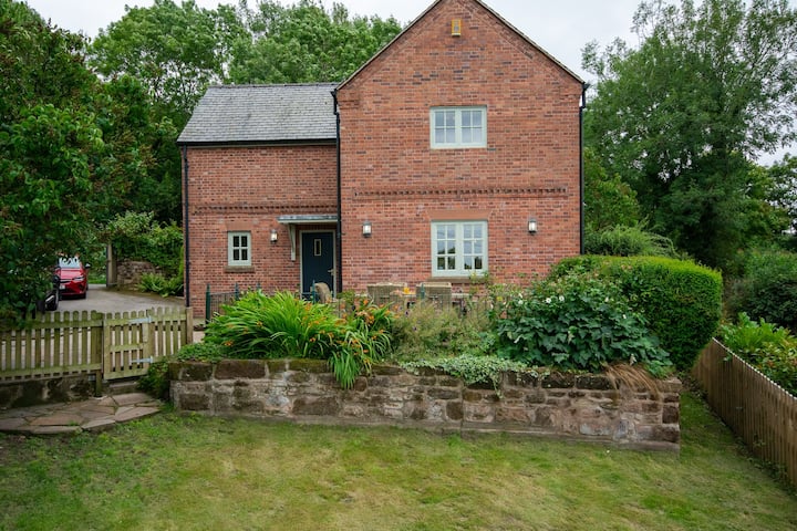 Sandstone 34 - Tarporley