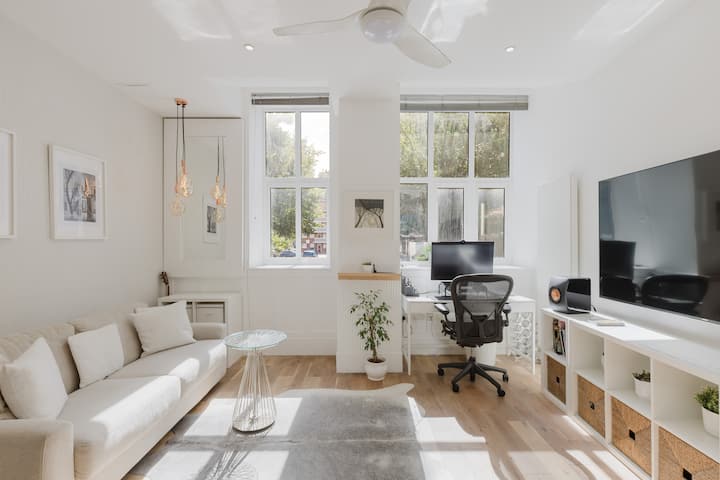 Chic 1bd Flat In Historic Building, East London - London