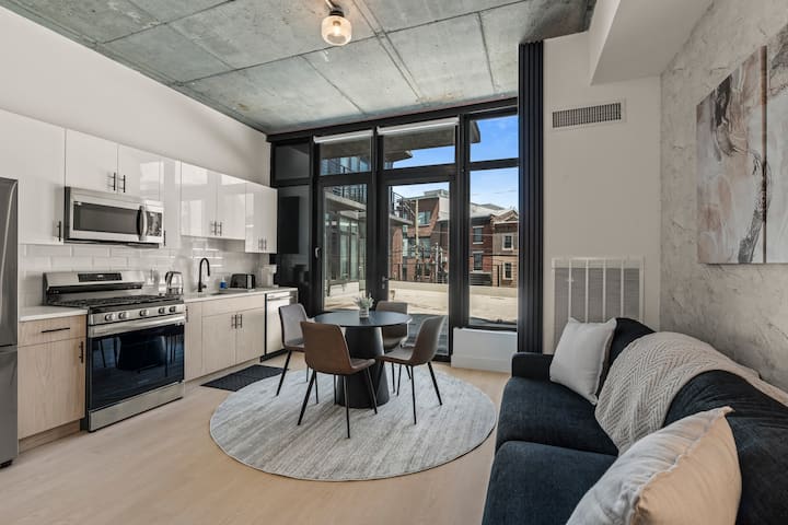 Bright & Breezy | Nolibs Fun Stay For 4 - Yorktown - Philadelphia