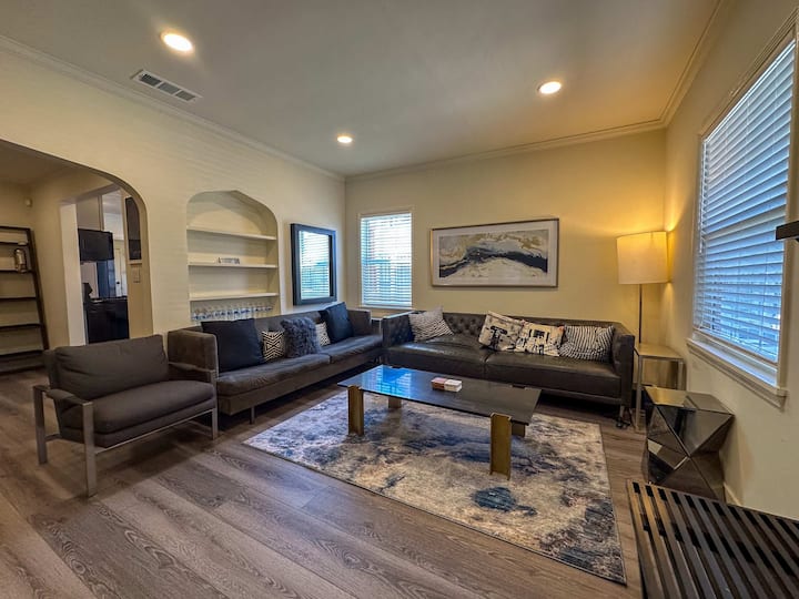 Mid-century 3bed+parking Haus | Stylish West La - Culver City