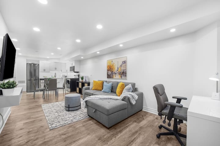 1br Unit | Yonge & Eg! - Toronto