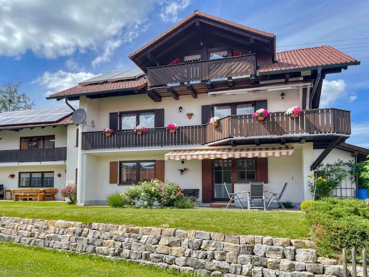 Appartement En Haute-bavière Avec Terrasse - Bad Bayersoien
