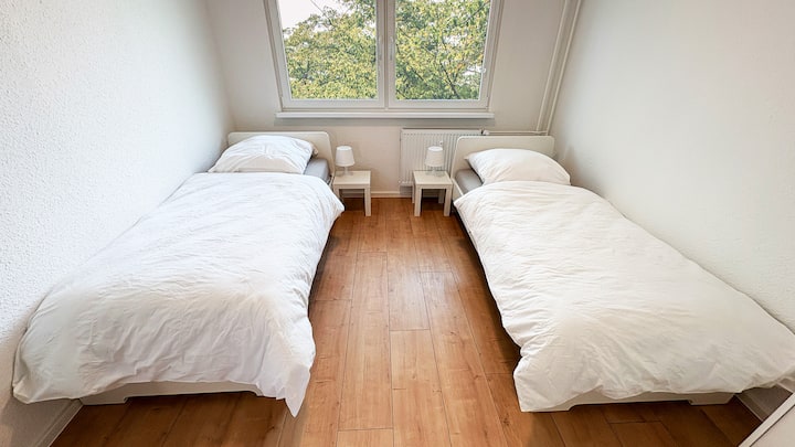 Apartment In Craftsmen's House For Up To 6 People - Halle (Saale)