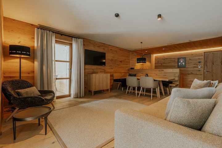 Appartement Top 5, Almrausch Boutiquechalet - Lech am Arlberg