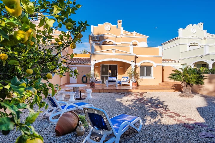 Bungalow Con Piscina Comunitaria - Vallesa4h - Calpe