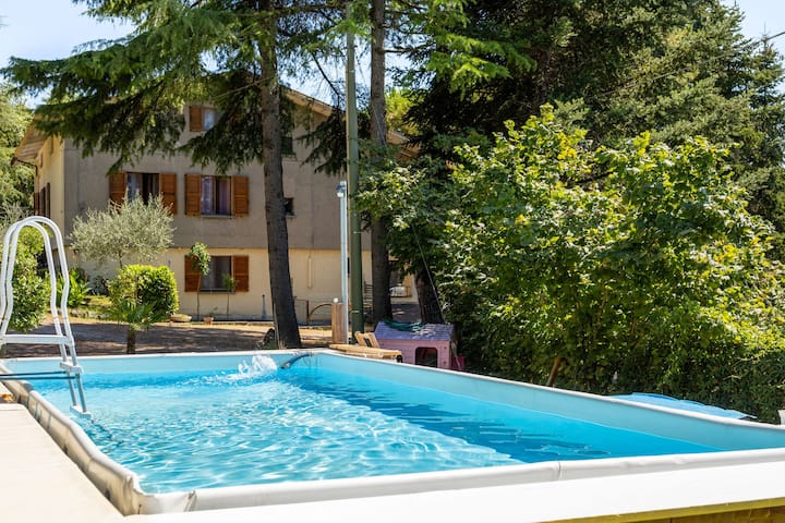 L'appartement Beta Est Situé Au Rez-de-chaussée De - Urbino