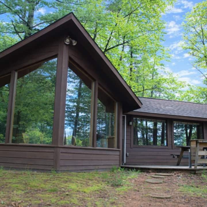 Pine Cottage On Blass Lake - Wisconsin Dells, WI