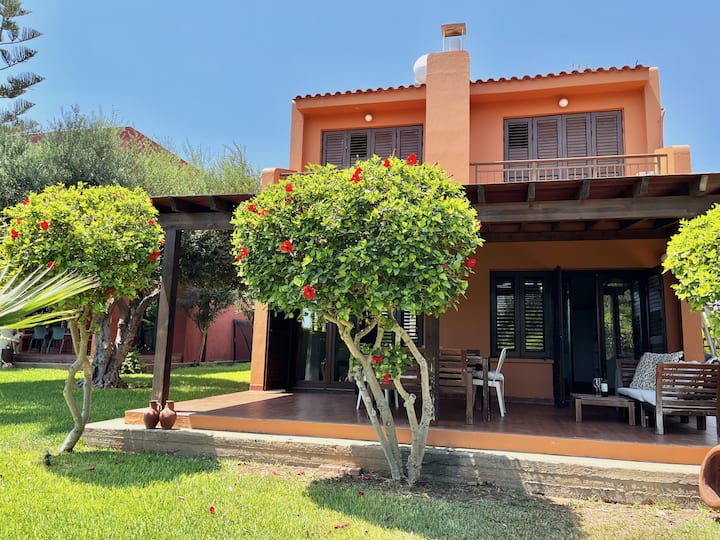 Stay: Perla House |Location|2br|wi-fi|backyard - Ayia Napa