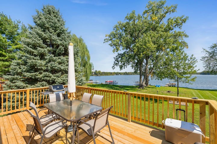 Family-friendly Lakehouse With Firepit And Dock - Carr lake, Claypool