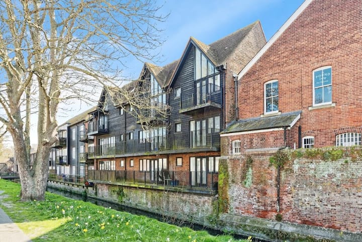 Charming 1-bed Flat In The Heart Of Canterbury. - Canterbury