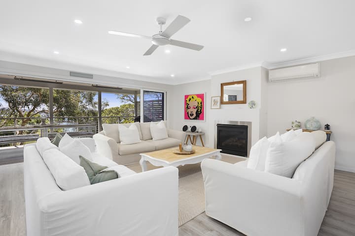 Discover Lambeth Walk Beach Home - Bundeena