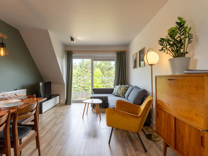 Green Garden By Interhome - De Haan