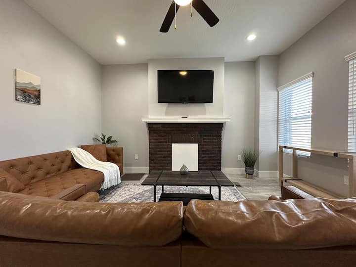 Urban Retreat 2br Near Downtown - Ohio