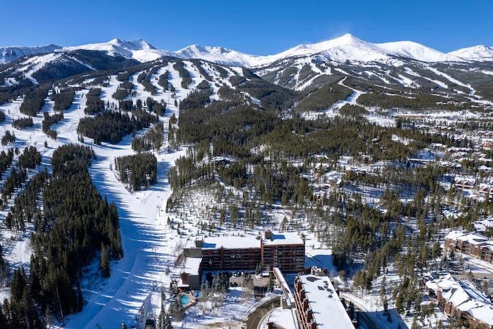 On The Mountain! Ski In/ski Out, Dog Friendly - Breckenridge, CO