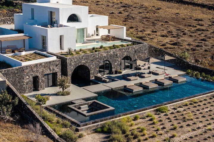 Villa Kallisti - My Rental Homes - Santorini