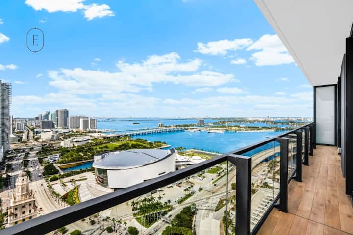 Luxe High-rise Stay | Pool & Beach Club Access - Miami