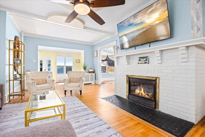 Luxury 6br Beach Home, Sleeps 16 – 2 Blks To Beach - Ocean City, NJ