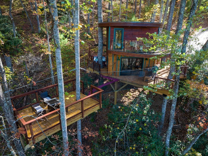 Mushroom-inspired Treehouse & Living Roof-the Mēos - Highlands, NC