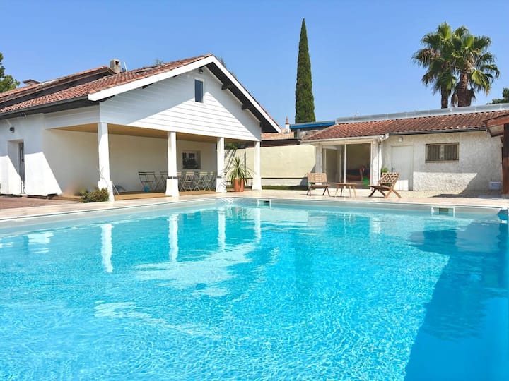 Villa Luxueuse Avec Piscine - Biganos