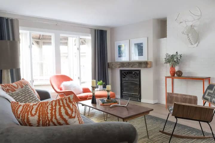 Modern Vermont Lodge Near Trails And Breweries - Stowe, VT