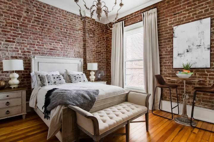 Heart Of The Old City - Lux Loft - Knoxville, TN