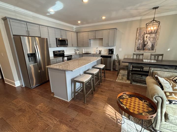 Stay At The Mill - Oxford