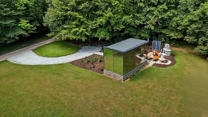 Glass Wellness Cabin Hot Tub, Sauna, Cold Plunge - Virginia